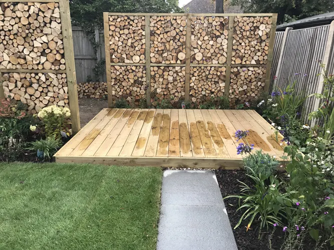 Decking | Smart Gardens